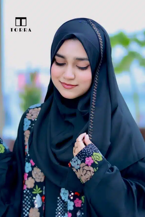 Haniya Abaya - Torra Fashion Bangladesh